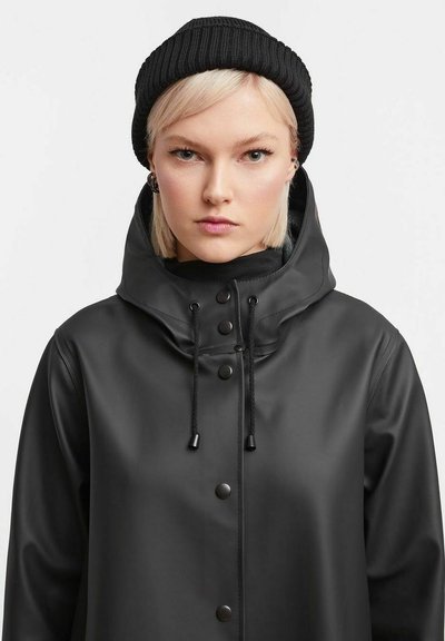 Stutterheim MOSEBACKE - Regnjacka - black/svart - Zalando.se
