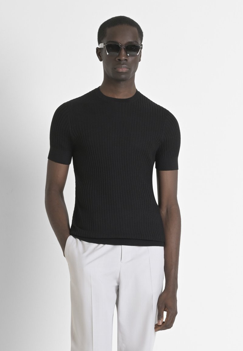 Antony Morato SLIM FIT IN BLEND SUPER SOFT WITH LOGOED BADGE - Camiseta ...