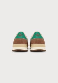 adidas Originals TREZIOD UNISEX - Sneakers basse - magic beige/bold ...
