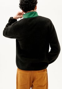 Thinking Mu IVORY LEWIS - Veste polaire - black/noir - ZALANDO.FR