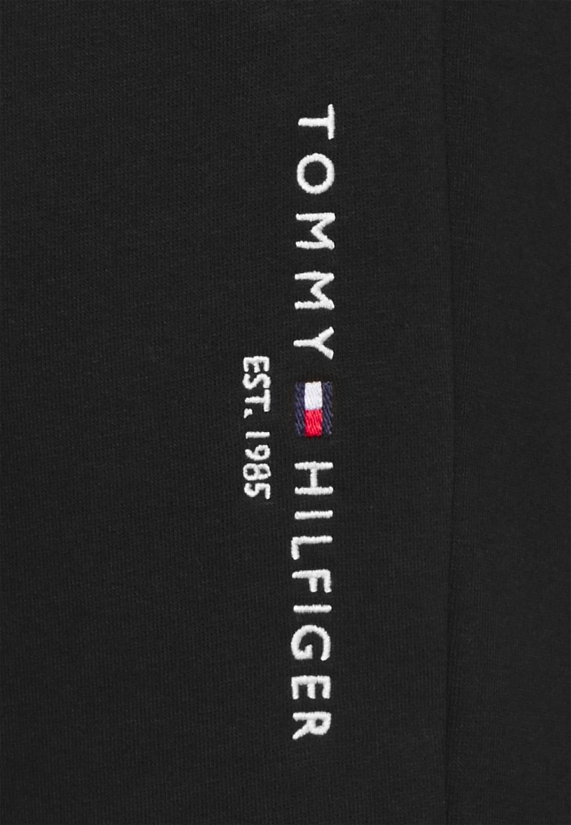 Tommy Hilfiger Logo PNG Images (Transparent HD Photo, 55% OFF