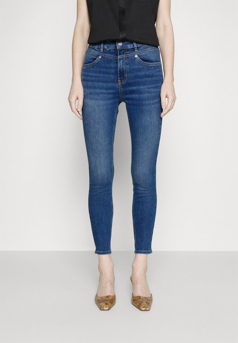 BOSS KITT HIGH RISE CROPPED LENGTH - Jeans Skinny Fit - open blue/blau ...