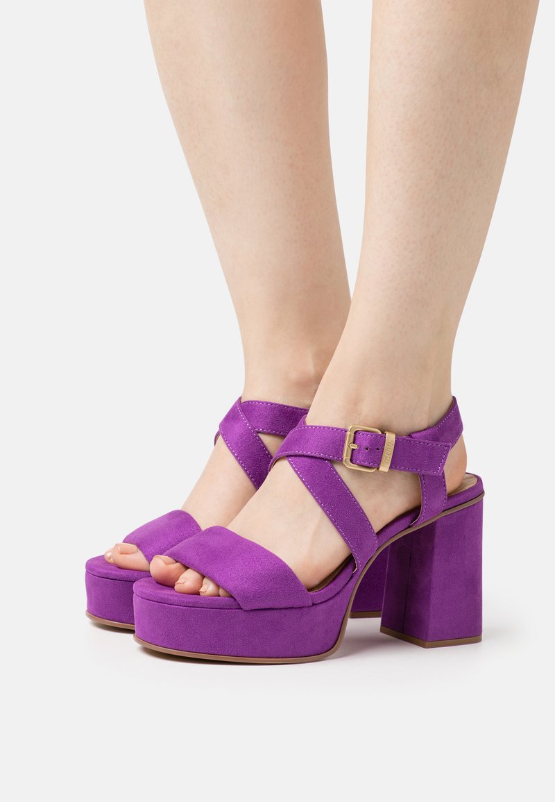 mtng SINDY - Sandále na platforme - join morado/fialová - Zalando.sk