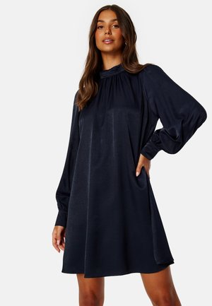 PULZ PZCAMILIA - Gebreide jurk - solidate blue/blauw - Zalando.nl