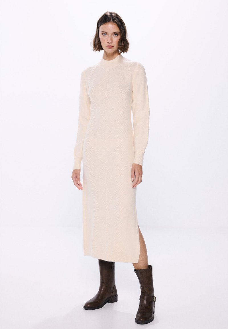 Springfield Robe pull - off white/écru - ZALANDO.FR