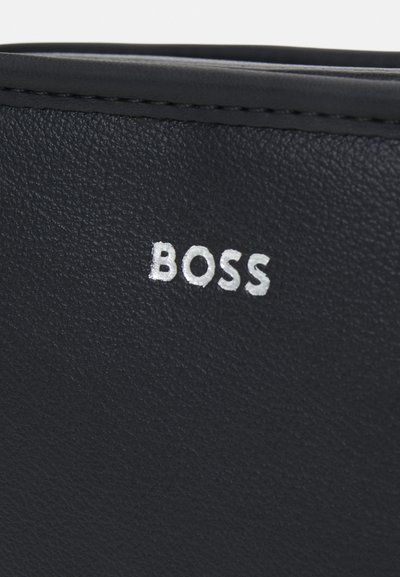 BOSS SANDY CROSSBODY - Umhängetasche - black/schwarz - Zalando.ch