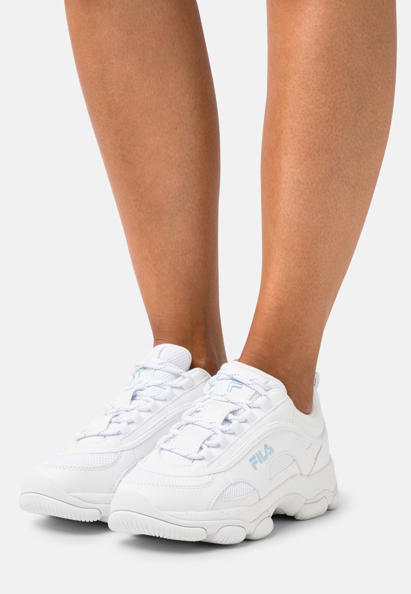 Fila STRADA DREAMSTER - Sneaker low - white/delicate blue/weiß - Zalando.ch