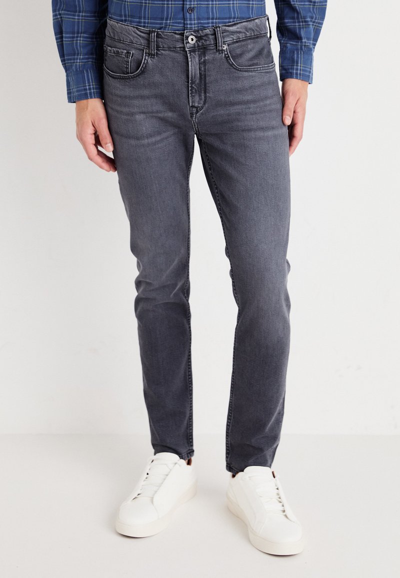 Pepe Jeans SLIM JEANS HATCH - Jeans Slim Fit - denim/black denim ...