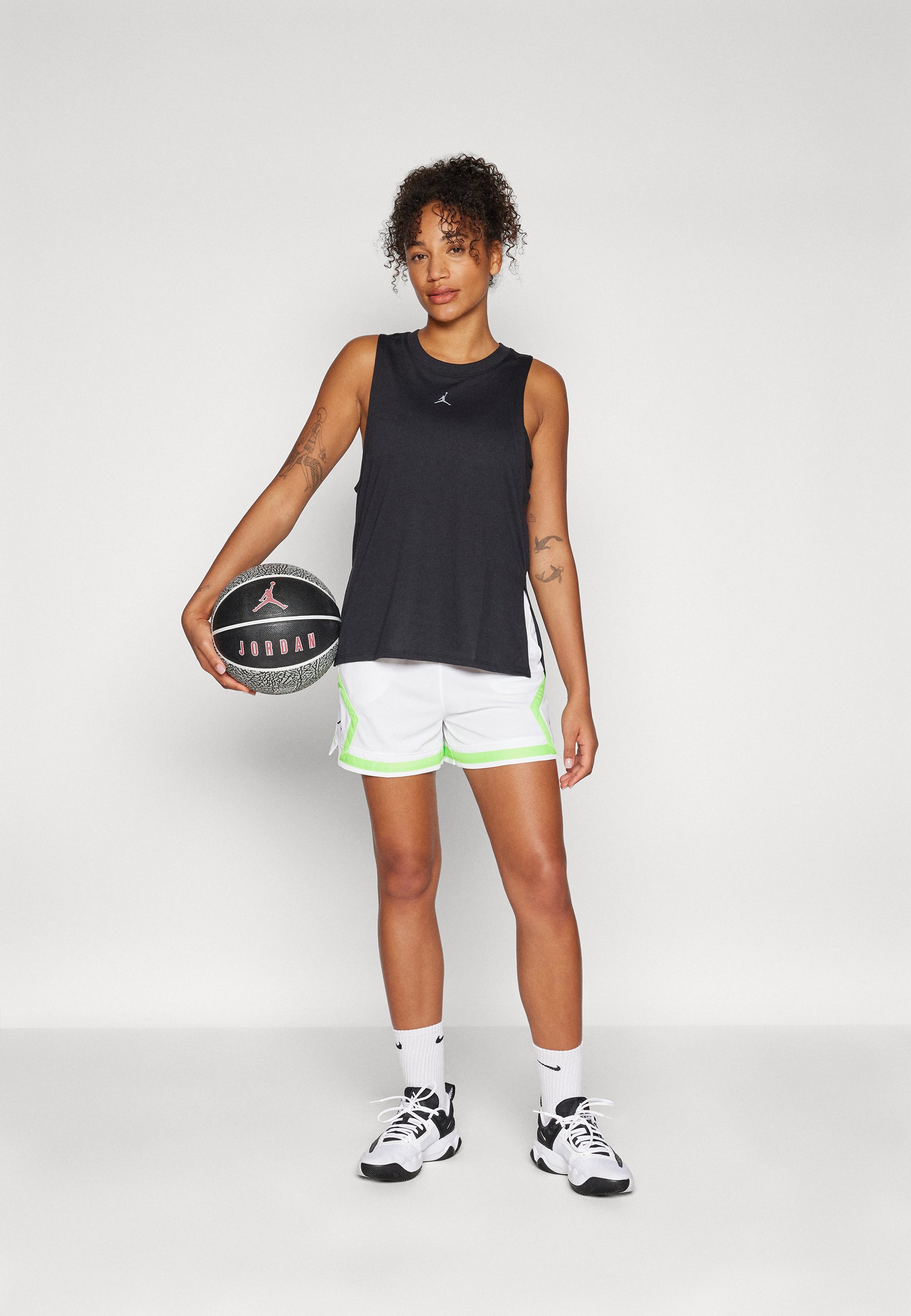 Jordan ele shorts store