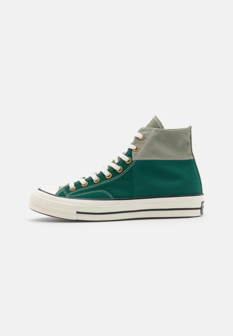 Converse CHUCK UNISEX - Korkeavartiset tennarit - green/white/black ...