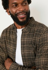 FatFace TALL FIT - LONG SLEEVE CHECK - Shirt - brown - Zalando