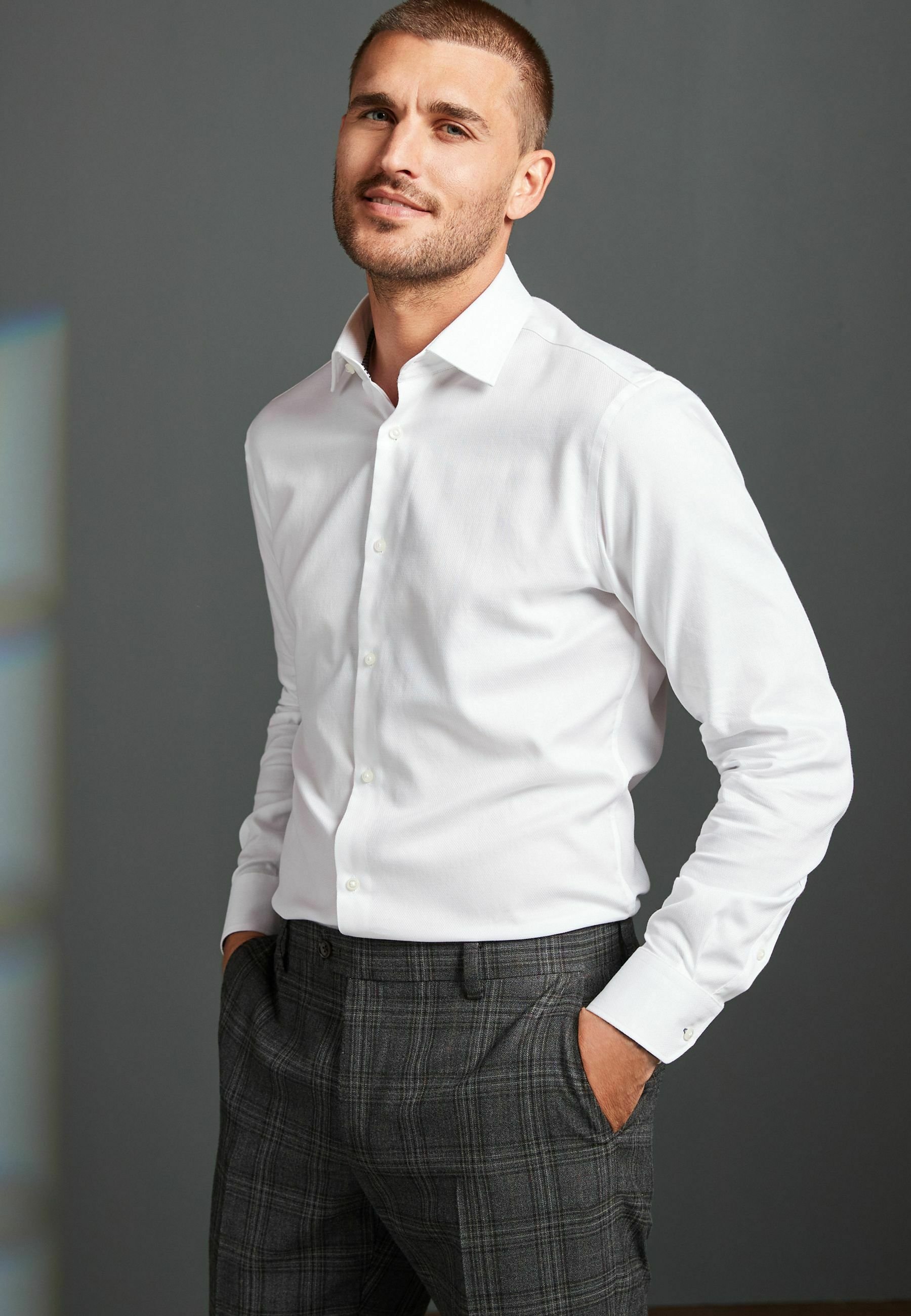 White chemise store