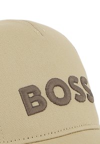 BOSS Kidswear AVEC FERMETURE AUTO AGRIPPANTE - Cap - sand/beige - Zalando