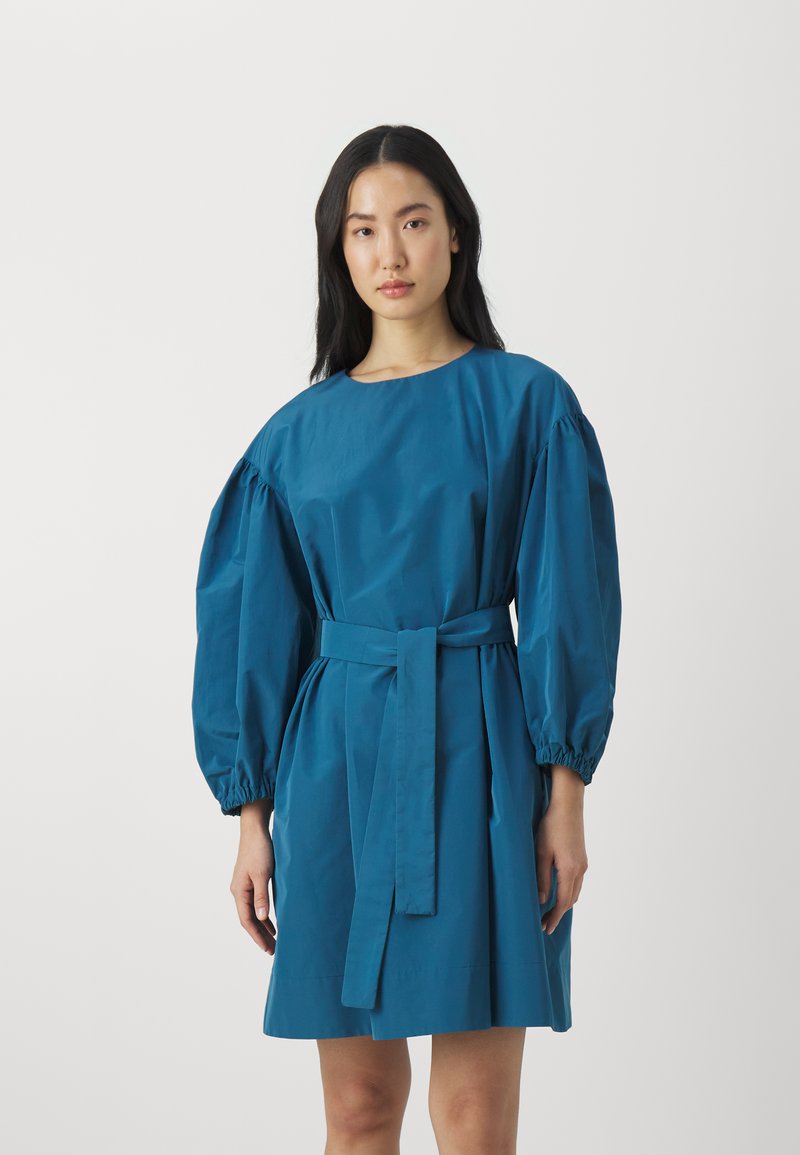WEEKEND MaxMara JANGY - Freizeitkleid - avio/türkis - Zalando.de