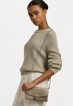 Lauren Ralph Lauren METALLIC LEATHER MEDIUM ADAIR CROSSBODY - Ülerinna ...