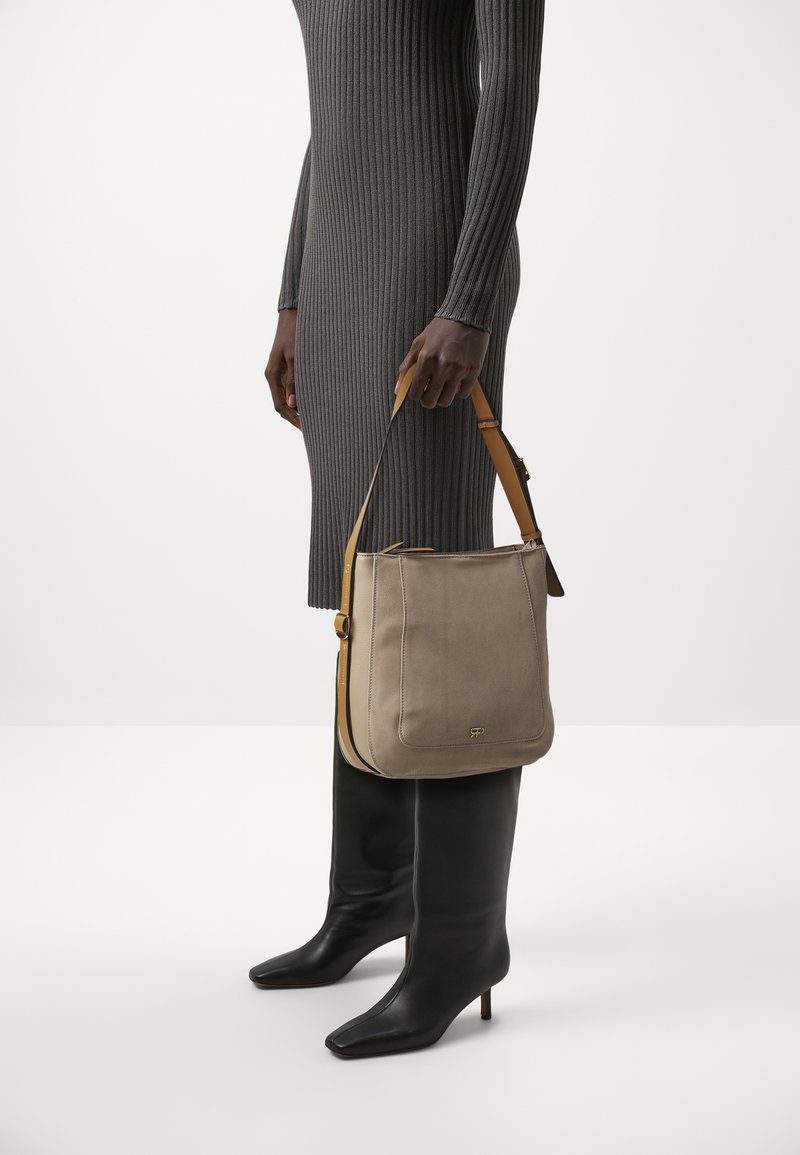 PARFOIS Across body bag - beige - Zalando