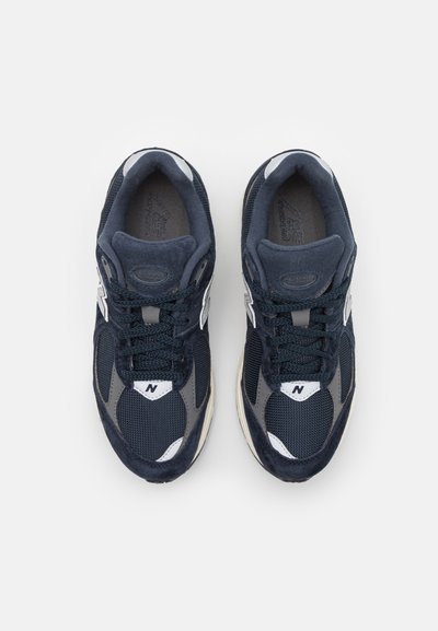 New Balance M2002 UNISEX - Sneakers - eclipse/offwhite - Zalando.dk