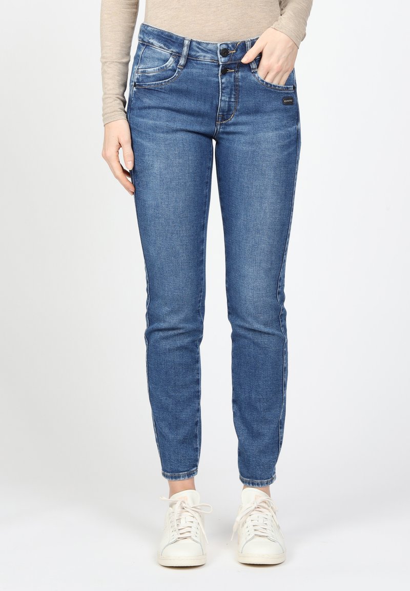 Gang 94SANA CROPPED - Slim fit jeans - classy vintage/blue denim - Zalando
