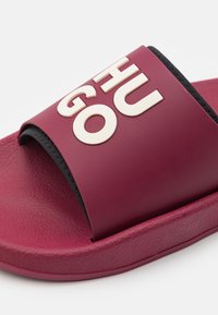 HUGO NIL SLID - Mules - dark red/fuschia - ZALANDO.FR