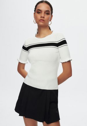 Cache Cache MIT KURZEN ÄRMEN - Camiseta estampada - noir/negro - Zalando.es