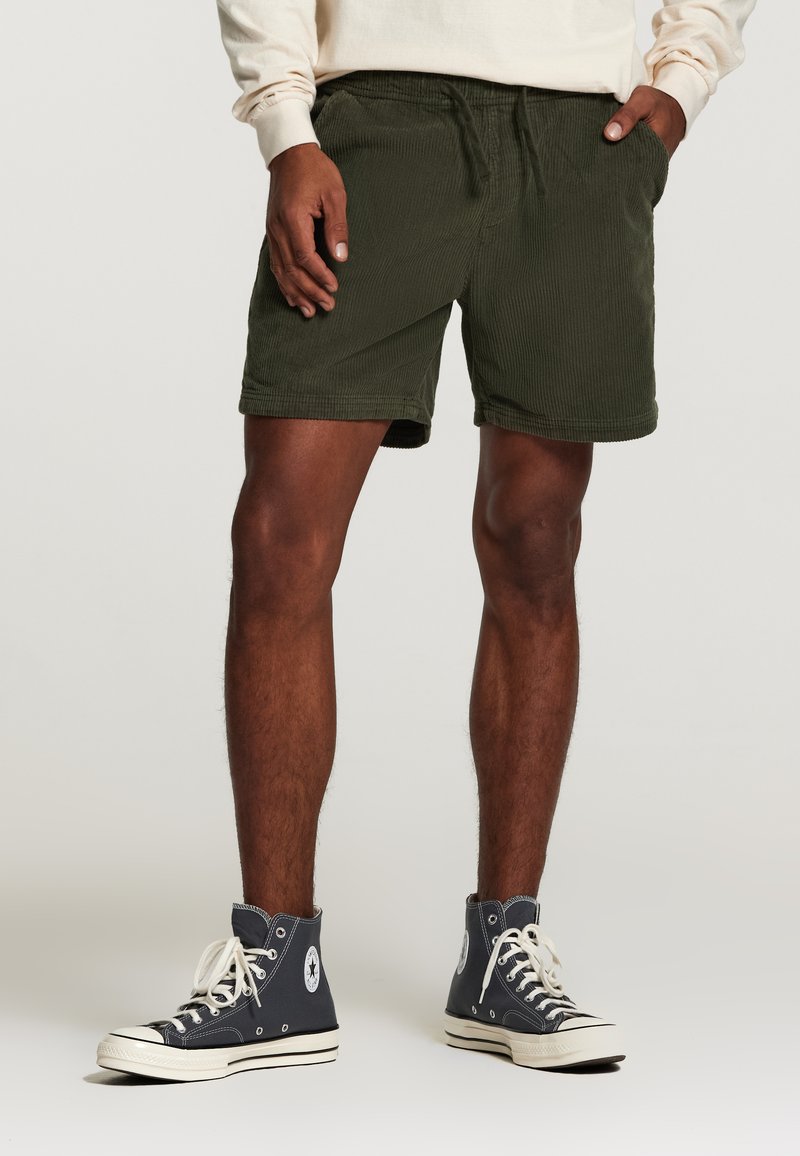 Shiwi RIO - Shorts - army green/dark green - Zalando.ie