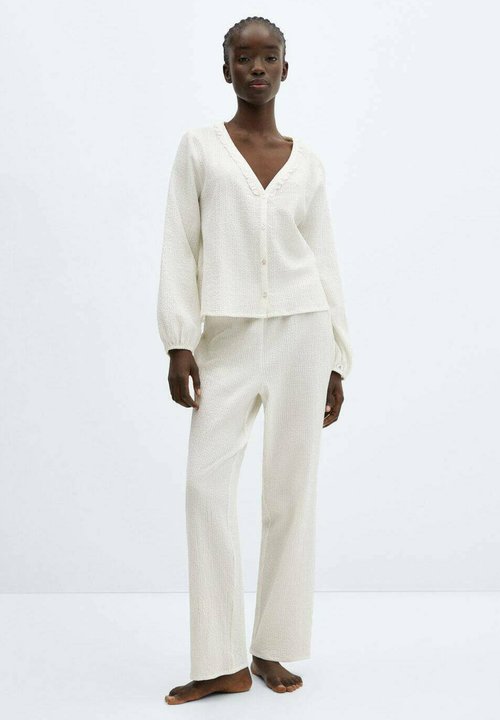 Loungeable BORG ALL-IN-ONE WITH EARS - Pyjama - cream/crème - Zalando.be