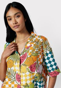 Chelsea Peers BLEND FRUIT CHECKERBOARD PRINT - Pyjama - multi ...