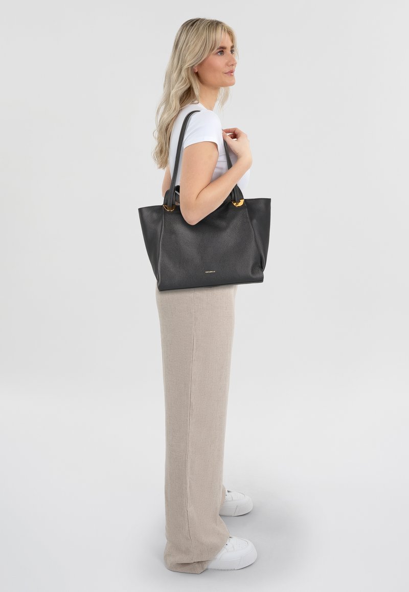 Coccinelle OLIVER - Handtasche - noir/schwarz - Zalando.de