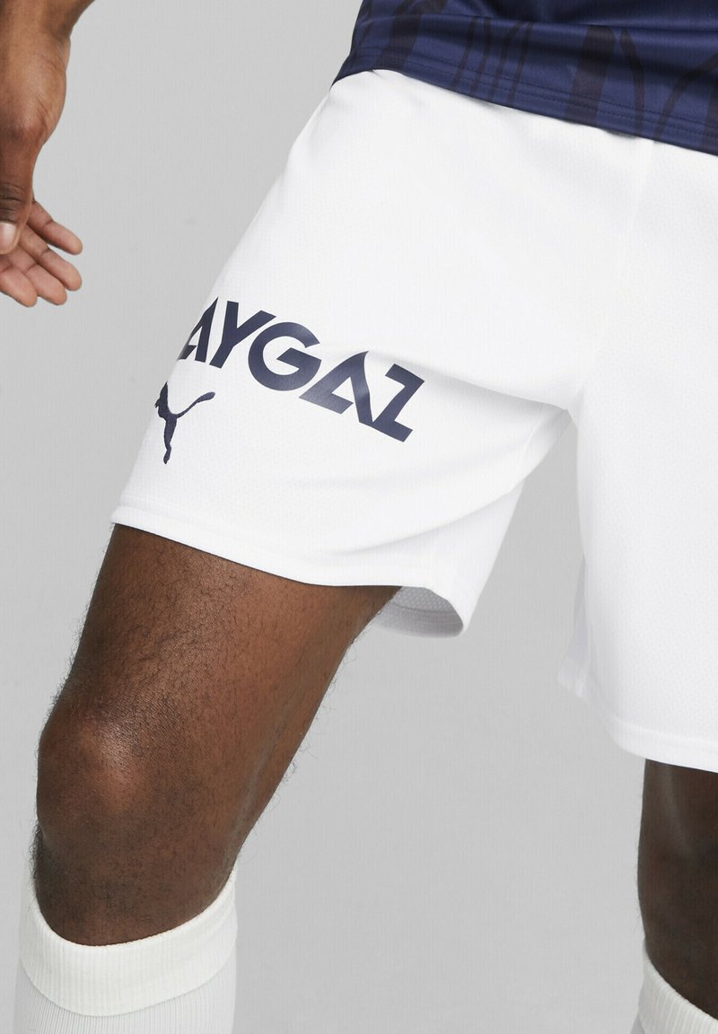 Puma FENERBAHÇE S.K. FUSSBALL - Sports shorts - white medieval blue ...