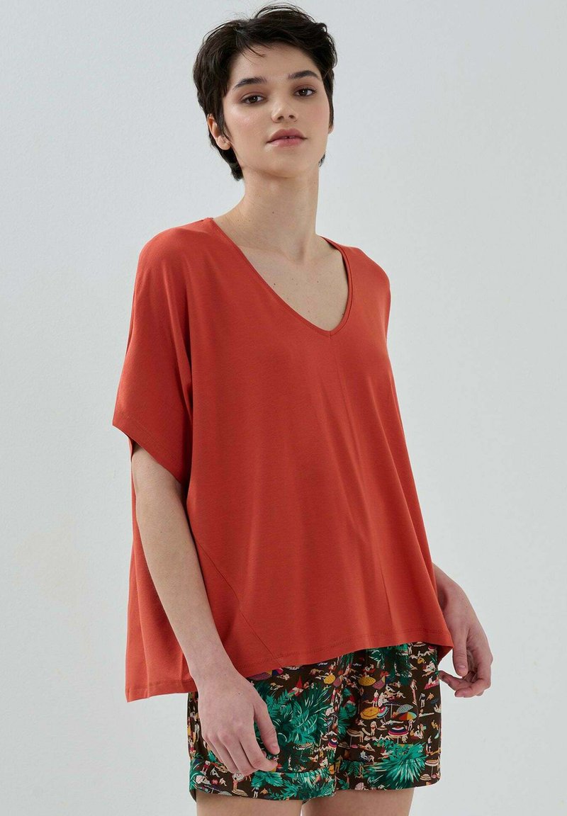 anou anou SHORT SLEEVE V NECK - T-Shirt basic - orange - Zalando.de