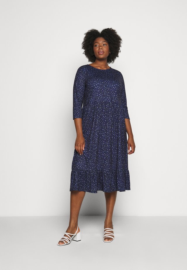 Kjoler på nett | Dame Størrelse 50 | Kjøp ny kjole online på Zalando Norge