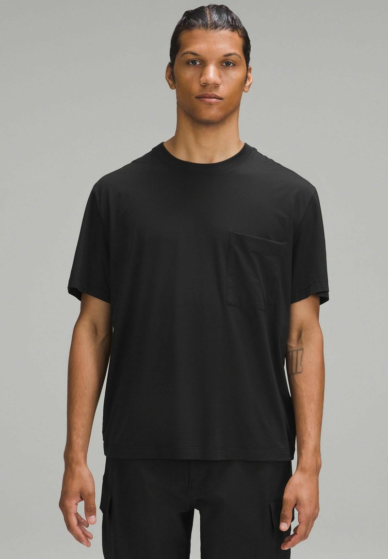 lululemon FUNDAMENTAL™ OVERSIZED T - Basic T-shirt - black - Zalando