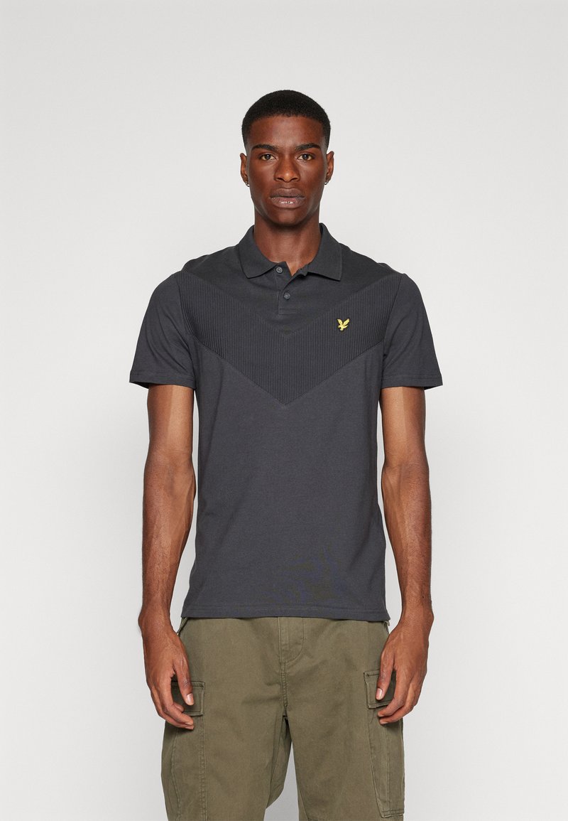Lyle & Scott CHEVRON - Basic T-shirt - black ice/black - Zalando