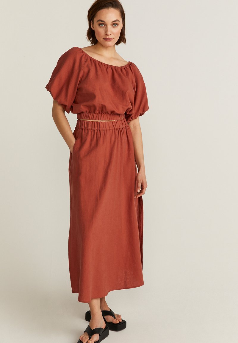 STOCKH LM Studio GITA SIDE SLITS SKIRT - Jupe trapèze - baked clay ...