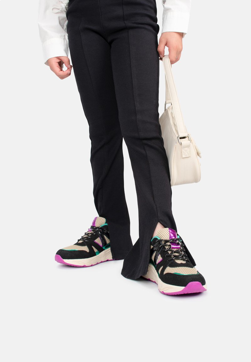 Posh by Poelman CAROCEL - Baskets basses - black and green combination ...