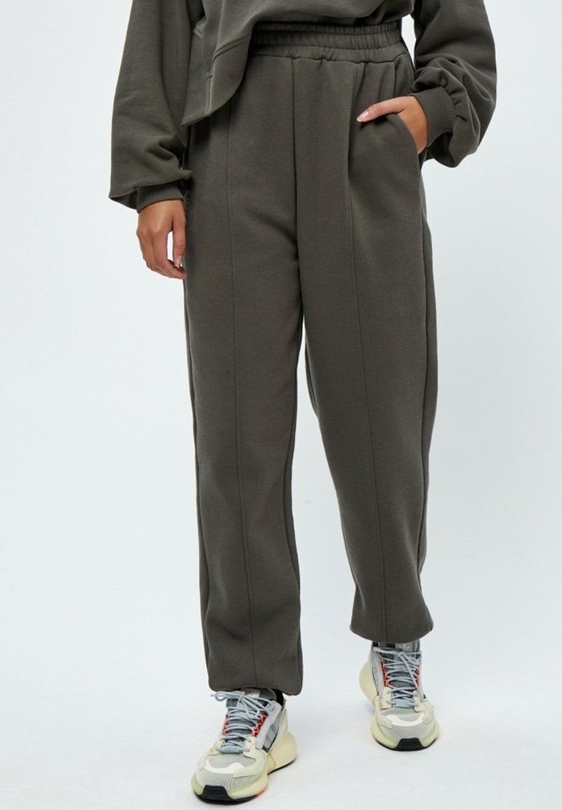 Beyond Now BLANCA - Trainingsbroek - beluga green/donkergroen - Zalando.be