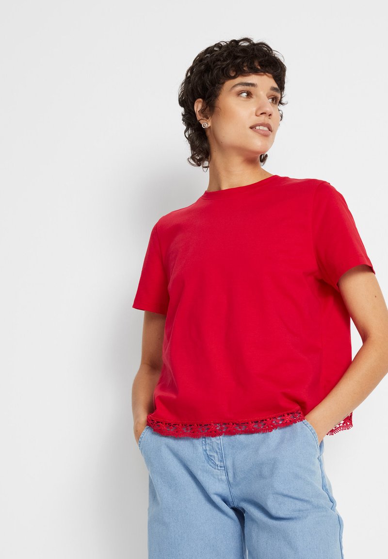 bonprix IN WICKELOPTIK - T-Shirt print - red/rot - Zalando.ch