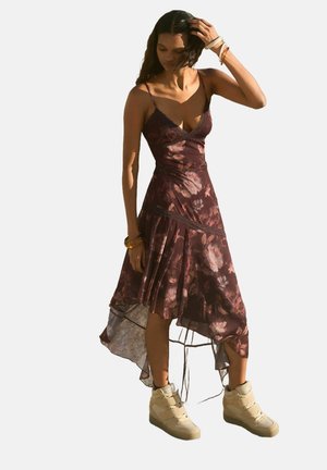 Rode Maxi-jurken online kopen | Trendy maxi dress | ZALANDO