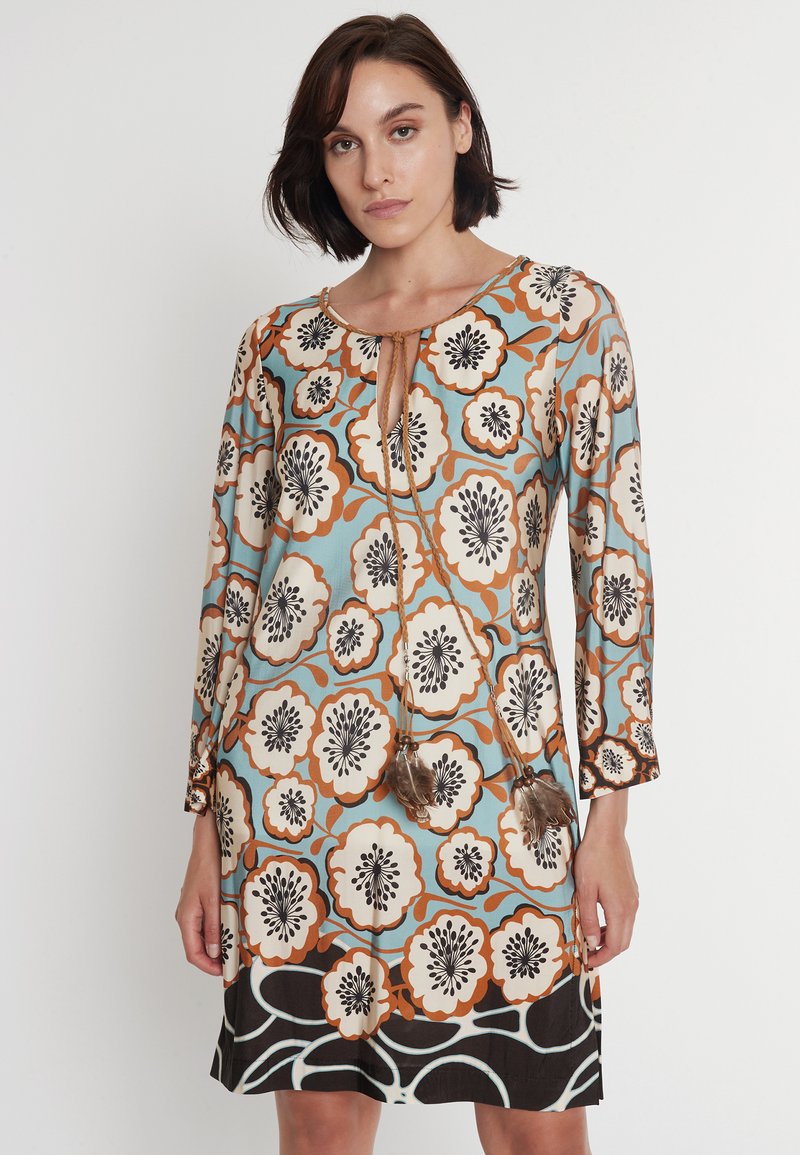 Ana Alcazar PILA - Freizeitkleid - mehrfarbig - Zalando
