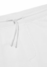 HUGO DESOTO - Tracksuit bottoms - white/white - Zalando.ie
