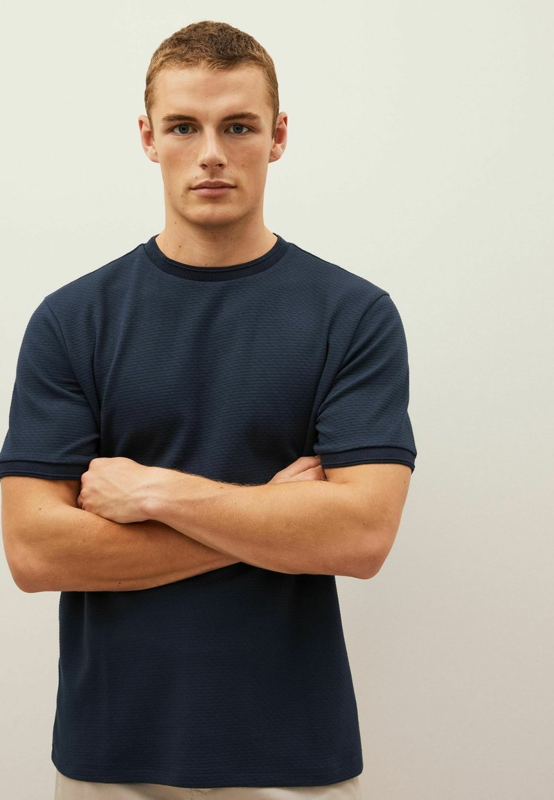 Next TEXTURED REGULAR FIT - T-Shirt basic - navy/blau - Zalando.ch