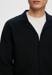 Selected Homme CUBAN COLLAR - Chaqueta de punto - sky captain/azul ...