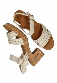 Mustang 26M0622002 - Clogs - ivory/beige - Zalando