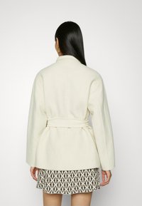 maje GOTTAM - Übergangsjacke - ecru/offwhite - Zalando.at