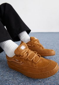 Vans SPEED LS UNISEX - Skateschoenen - chipmunk/bruin - Zalando.be