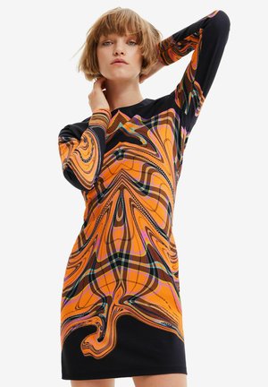 Cesare Gaspari HIGH NECK LONG SLEEVE - Robe fourreau - purple/violet ...