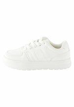 Next REGULAR FIT - Trainers - white - Zalando