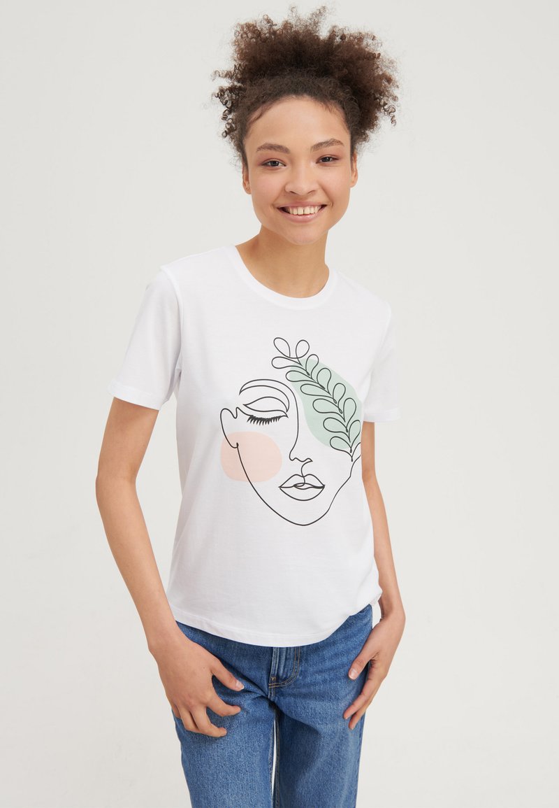 Even&Odd Print T-shirt - white - Zalando.co.uk