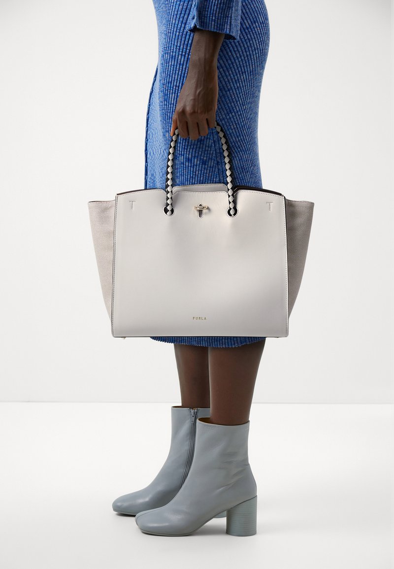 Furla GENESI TOTE - Tote bag - marshmallow/greige/off-white - Zalando.ie