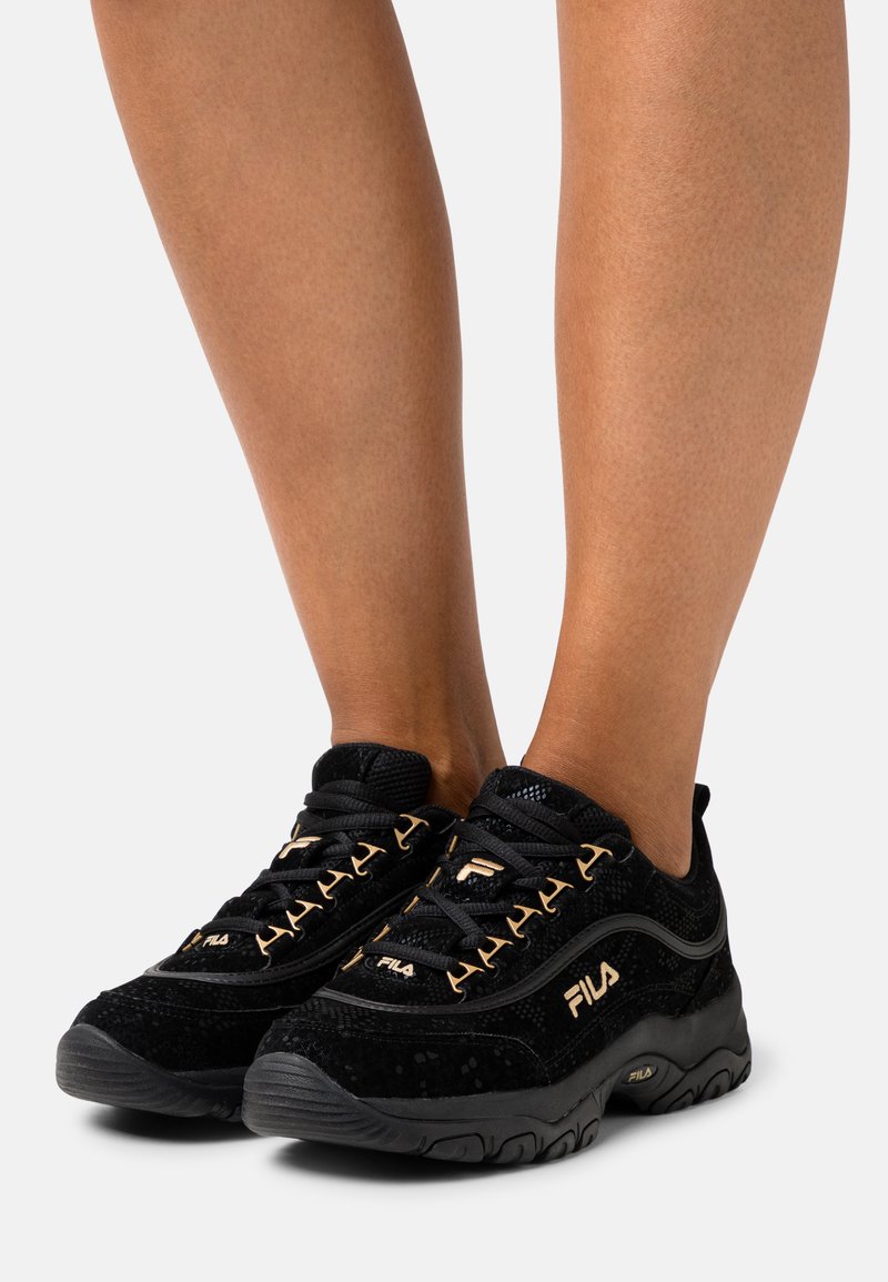 Fila STRADA - Edzőcipő - black/fekete - Zalando.hu